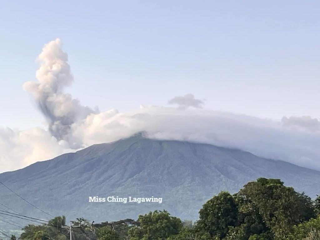 AGAIN, KANLAON VOLCANO . . . . . - Negros Daily Bulletin