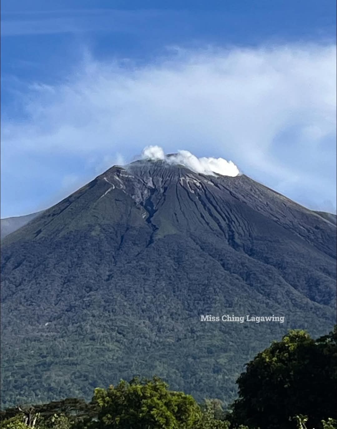 Height of magma at Kanlaon Volcano now 5 kilometers from its crater - Negros Daily Bulletin