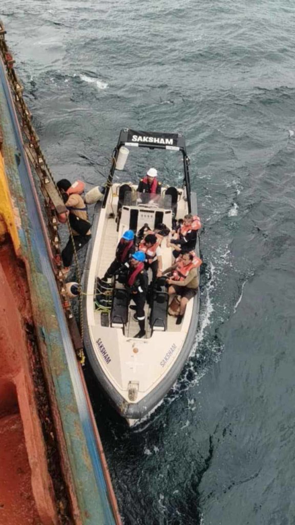 PPP Party-list Lauds Heroic Rescue at Sea by MV Han Yi's Pinoy Captain ...