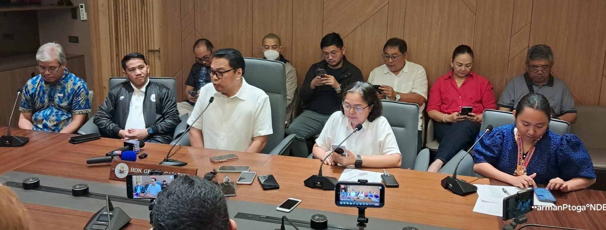 Bacolod Mayor orders pre-emptive evacuation due to Typhoon Tino ...
